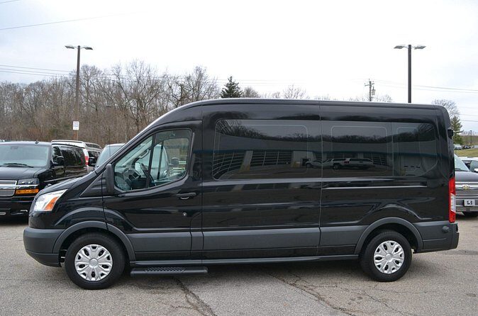 Private Roundtrip Minibus Transfer to Downtown Nassau - FAQ