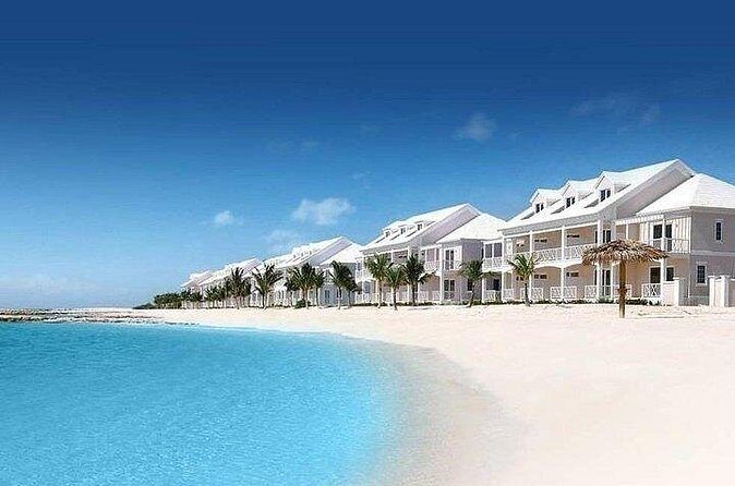 Private Roundtrip Minibus Transfer to Palm Cay - Key Points