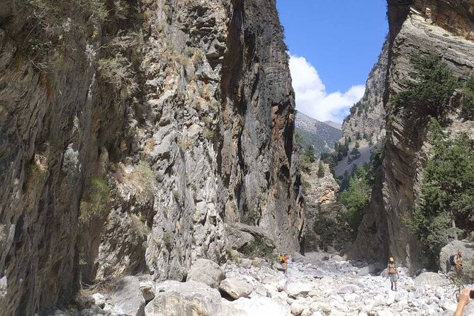 Private Roundtrip Transfer From Chania to Samaria Gorge Park - What to Expect During Your Hike