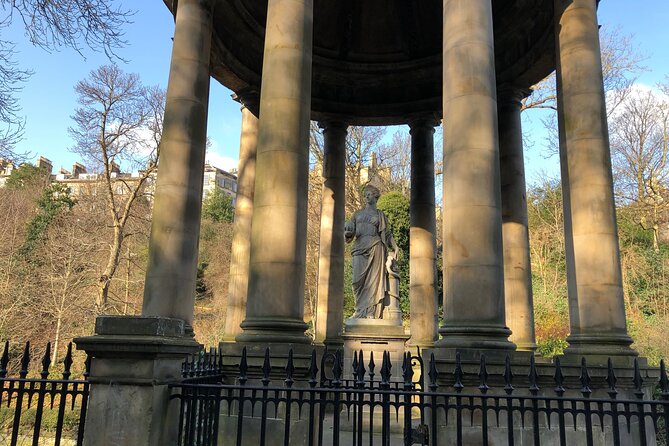 Private Royal Mile Walking Tour - Exploring the Royal Mile