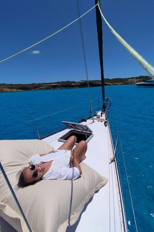 Private Sailboat Day-Trip from IBIZA to FORMENTERA - The Sum Up