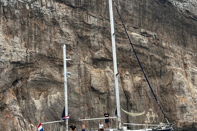 Private Sailing Adventures in Pore - FAQ