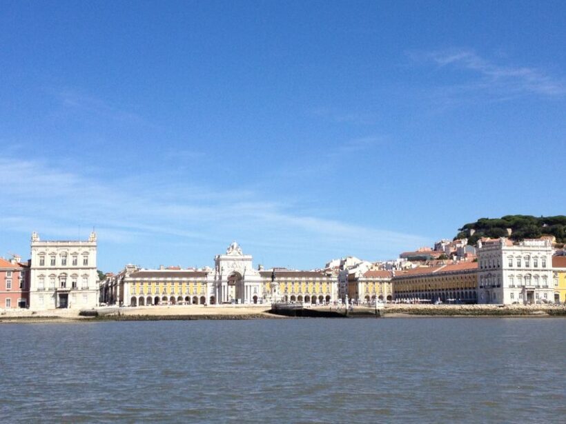 Private Sailing Boat Tour Lisbon with a drink: 2 to 8 Hours - Who Will Appreciates This Tour?