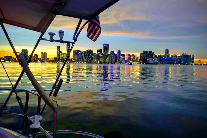 Private Sailing on the Miami Bay - Biscayne Bay - Highlights of the Sailing Adventure