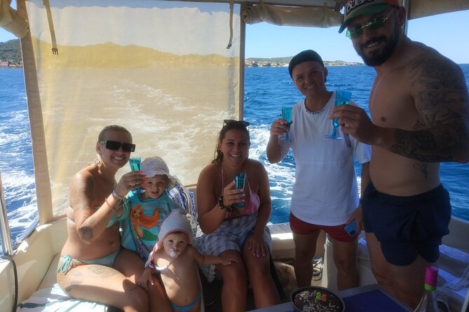 Private Sailing Tours in Zadar Archipelago Review - Inclusions and Amenities