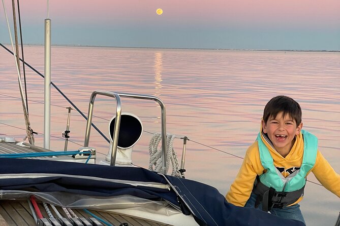 Private Sailing w/ Wine's in Lisbon - Authentic Voices & Real Experiences