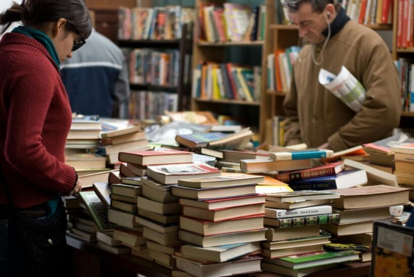 Private Saint Ouen Flea Market Tour - An In-Depth Look at What You Can Expect