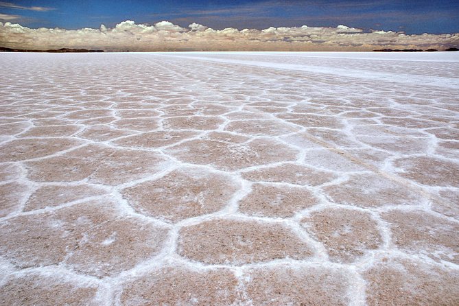 Private Salt Flat Full-Day Tour Including the Cemetery of Trains and Lunch From Uyuni - Additional Considerations