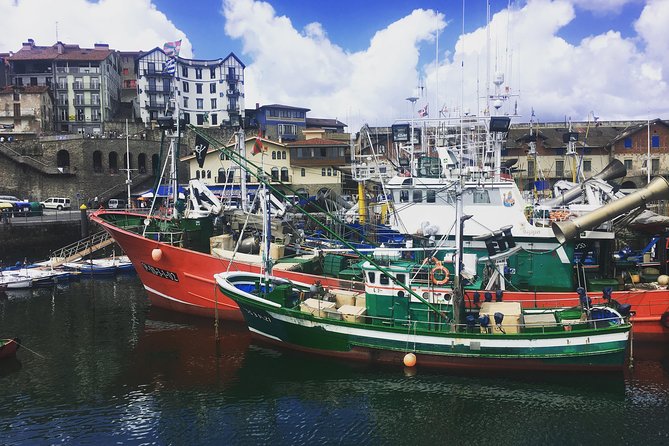 PRIVATE San Sebastian and Basque Coast Tour From Bilbao - Exploring San Sebastians Historic Center and Beach