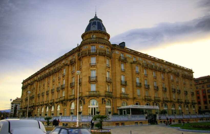 Private San Sebastian City Walking Tour - Practical Tips for Your Tour
