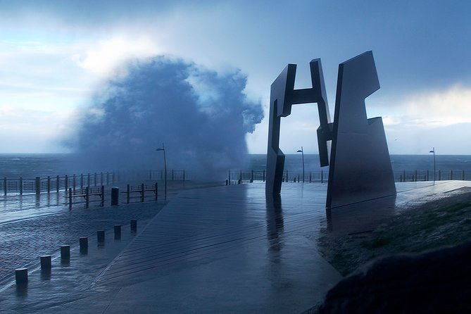 Private San Sebastian City Walking Tour - Exploring San Vicente Church