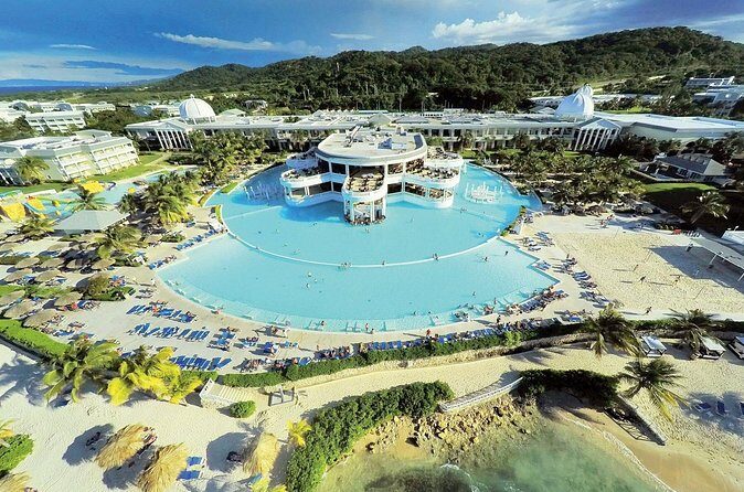 Private Sangster Airport Transfer to Grand Palladium Resort - FAQ