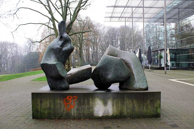 Private scavenger hunt around the Ruhrfestspielhaus Recklinghausen - Value and Practical Considerations