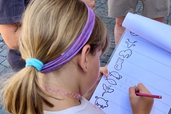 Private Scavenger Hunt Art Lab for FamiliesWith Romes Landmarks - What You’ll Love About This Tour