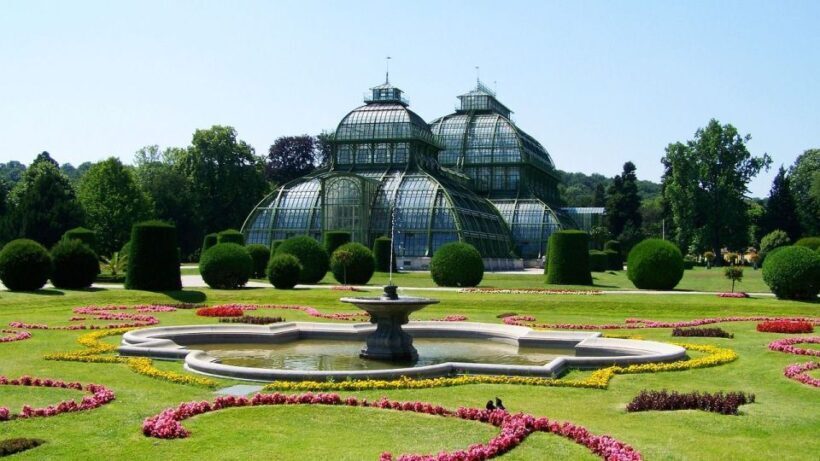 Private Schönbrunn Palace Tour: Entrance included - A Tour That Brings Vienna’s Royal Past to Life