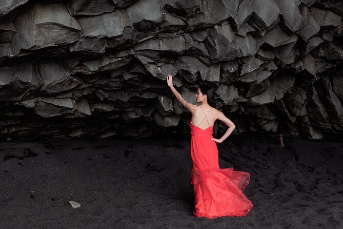 Private Secret Spots of Iceland Full Day Tour With Photography by Luke - Exploring Reykjanes Lighthouse