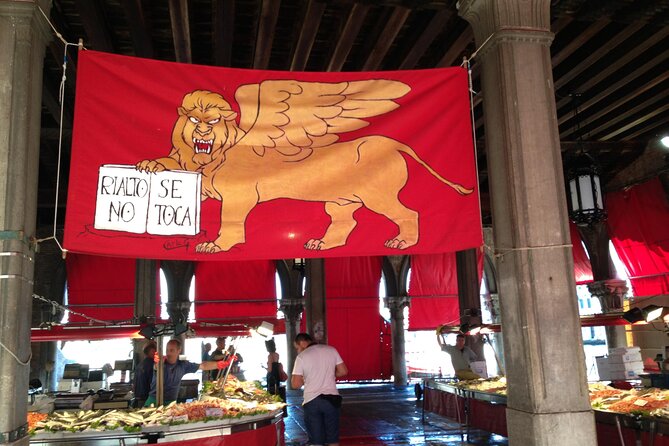 Private Secret Venice Tour; Rialto Market, San Polo & Food and Wine Tasting - Mercati Di Rialto