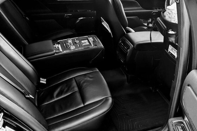 Private Sedan Transfer from Chicago Downtown to Midway airport - An In-Depth Look at the Transfer Experience