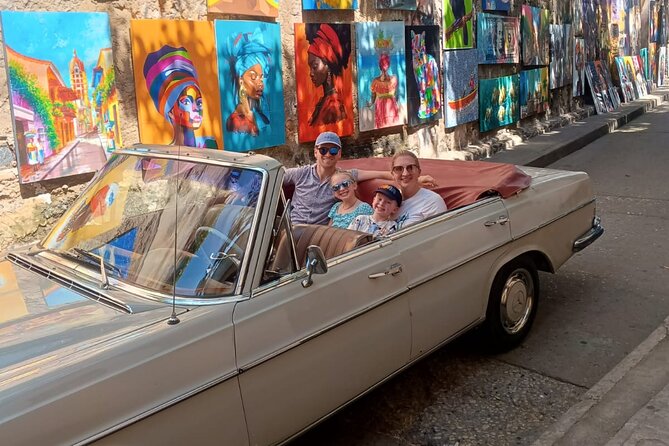 Private Self-Guided Classic Car Tour in Cartagena - Exploring Cartagenas Old City