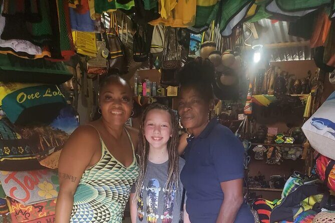 Private Shopping Tour Fantasy Craft Market Spree - Exploring Montego Bay’s Handmade Treasures: A Review of the Private Craft Market Spree