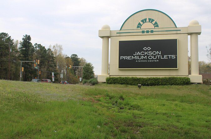Private Shopping Tour from Philadelphia to Jackson Premium Outlet - Who Should Consider This Tour?