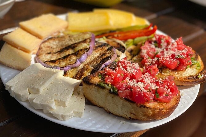 Private Shore Excursion in Kotor Bay With Organic Lunch - 2 Hours - Visiting the Our Lady of the Rocks