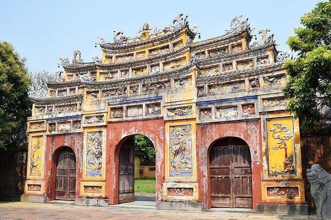 Private Shore Excursion to HUE IMPERIAL CITY from Chanmay/Tiensa Port - Food and Practical Details