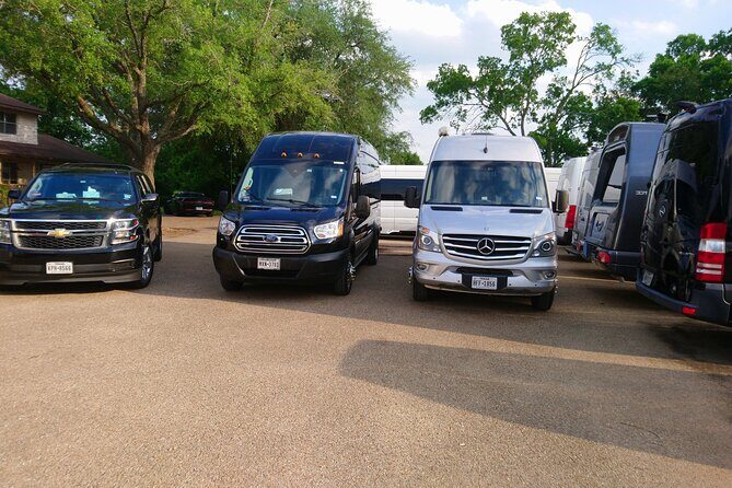 Private Shuttle Galveston to Hobby Airport (HOU) For 10 Travelers - Introduction
