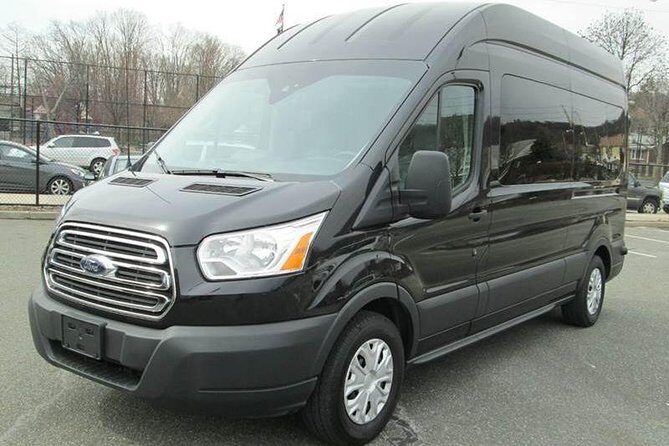 Private Shuttle Galveston to Hobby Airport (HOU) For 10 Travelers - Key Points