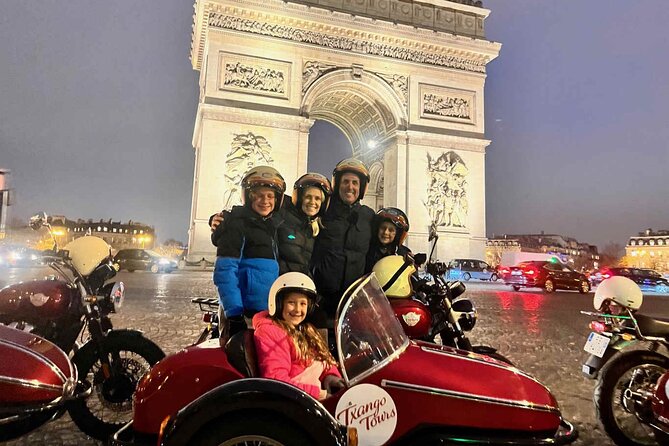 Private Sidecar Tour of Paris at Night with drinks - Key Points