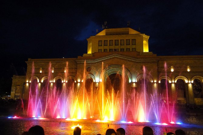 Private Sightseeing and Walking Tour in Yerevan - Meeting and Pickup Information
