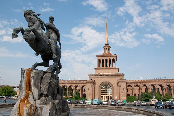 Private Sightseeing and Walking Tour in Yerevan - Highlights of the Tour