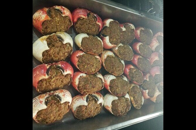 Private Sightseeing in Fort Montagu with Crab and Seafood meal - The Sum Up