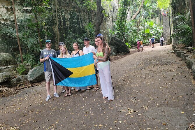 Private Sightseeing Tour Around Nassau by Bus - What You Can Expect: A Deep Dive into the Nassau Experience