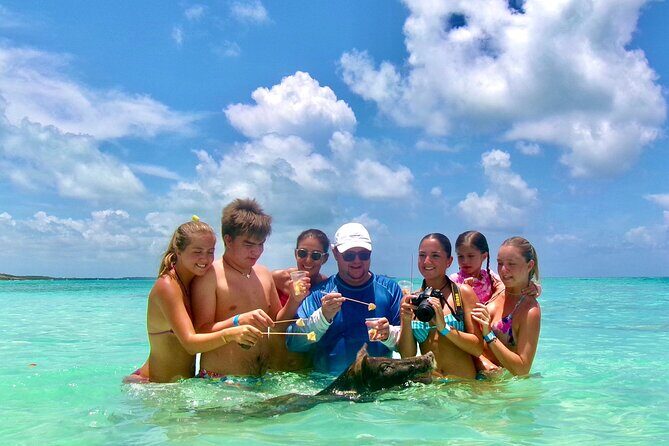 Private Sightseeing Tour in Nassau with Lunch - Discover Nassau with a Private Sightseeing Tour that Combines Fun, Nature, and Local Charm