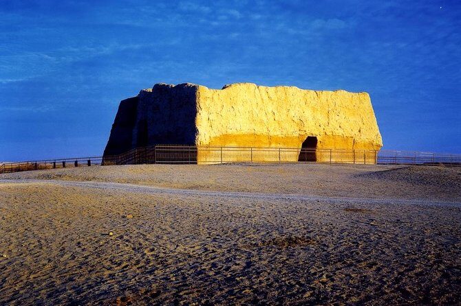 Private Silk Road Hiking Day Tour of Yangguan Pass Including Lunch - Exploring the Itinerary: What to Expect