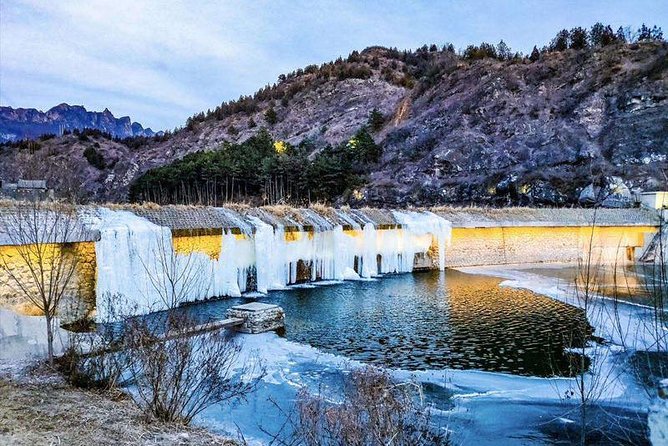 Private Simatai Great Wall and Gubei Water Town Night Tour from Beijing - Who Should Consider This Tour?