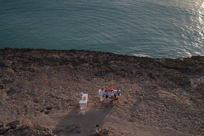 Private Sip and Paint Experience for Couples in Aruba - The Sum Up