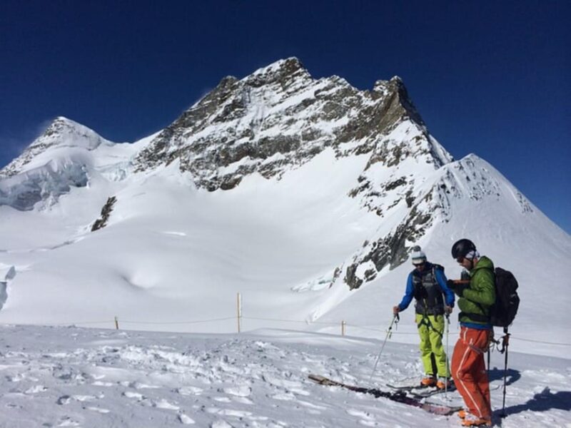 Private Ski Safari Day With Transport - Dining Experience