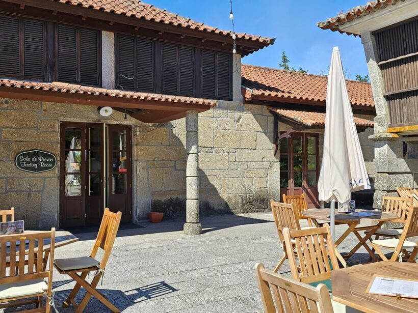 Private Sommelier Tour (Verde e Douro): 3 Wineries and Lunch - The Itinerary in Detail
