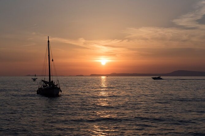 Private Sorrento Sunset Cruise with Prosecco, Spritz & Limoncello - Is This Tour for You?
