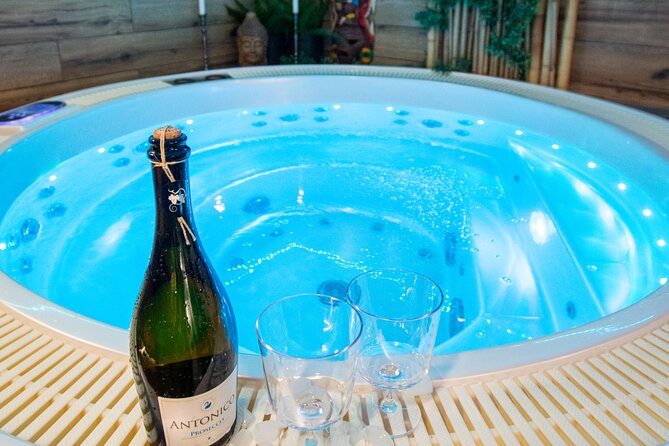 Private Spa with Jacuzzi and Sauna - Who Will Love This Experience?