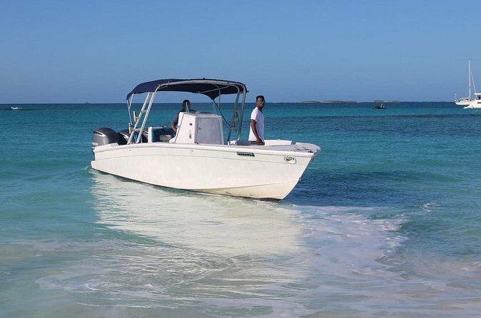 Private speed boat beach and bar hopping visiting Rose island - Weather and Cancellation Policy