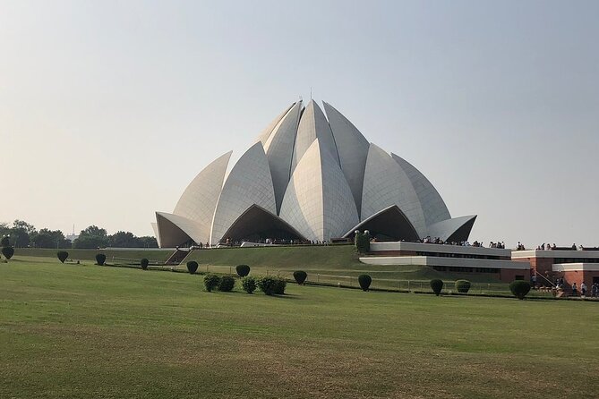 Private Spiritual Tour: Akshardham Temple, Lotus Temple & ISKCON in South Delhi - Who Will Get the Most Out of This Tour?