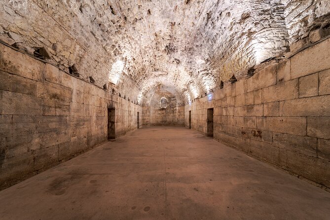 Private: Split Walking Tour with Diocletian Palace - The Benefits of a Private Guide