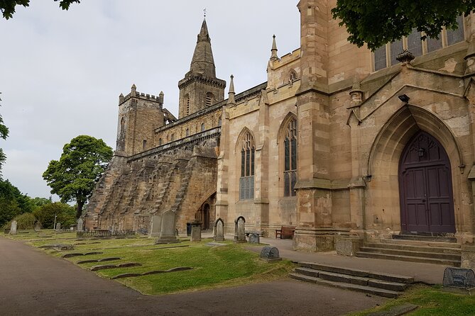 Private St Andrews, Dunfermline and Fife Day Tour From Edinburgh - Customer Reviews and Experiences