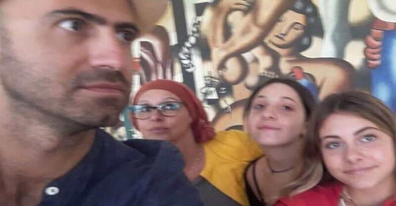 Private Street Art Walking Tour in Paris - Key Points