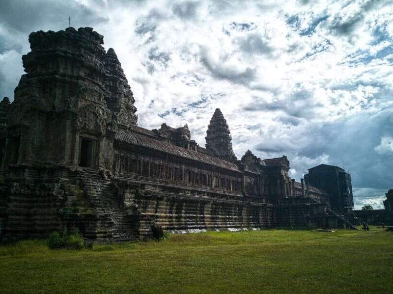 Private Sunrise Angkor Wat Tour - What’s Included and What’s Not