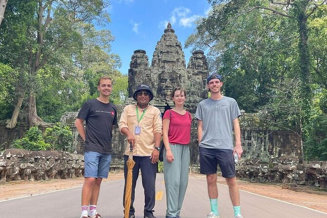 Private sunrise 'small tour' of Angkor Wat with car or van & Guide - FAQ