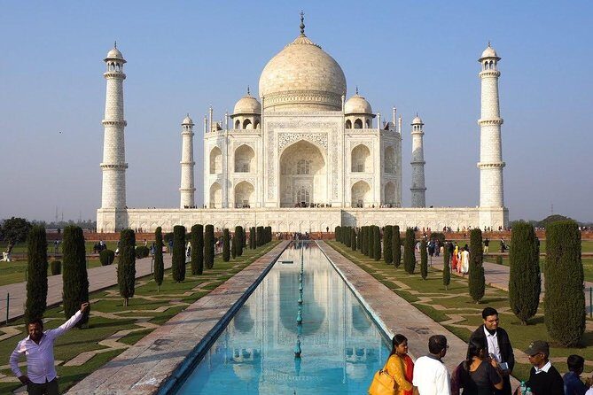 Private Sunrise Taj Mahal Tour from Delhi by Car - The Experience in Detail